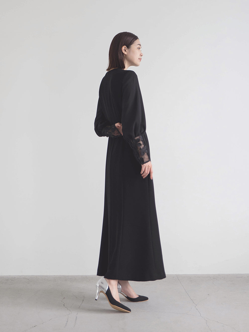 kaene公式オンラインストア エンブロイダリースリーブドレス / 100905 結婚式ブラックフォーマル