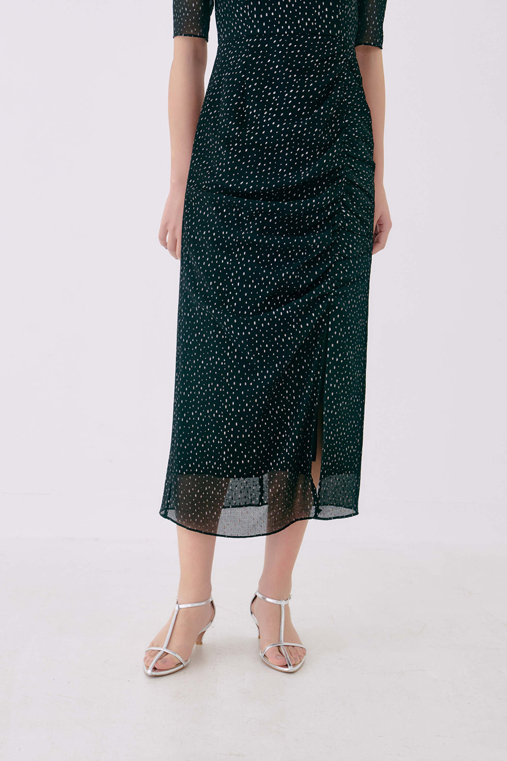 kaene公式オンラインストア ラメドビースリットドレス / 100827 結婚式パーティーワンピース